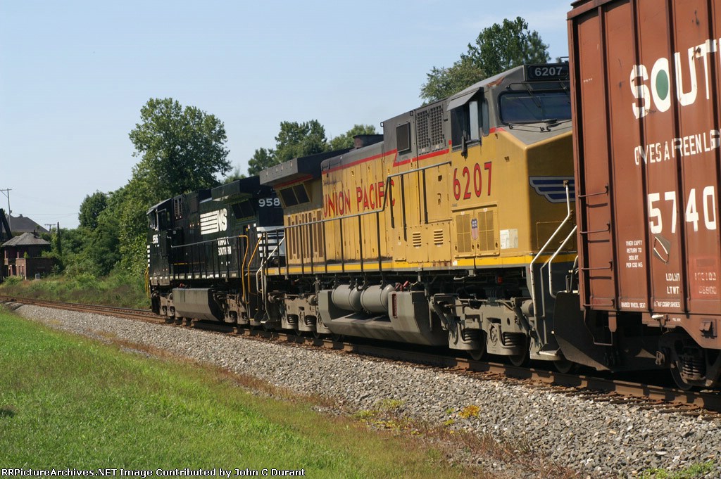 Union Pacific 6207 69Q